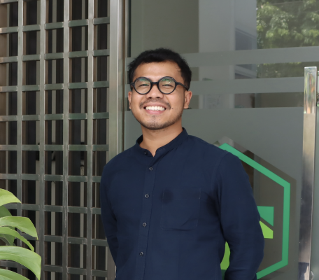 Haris Apriyanto :: The Equity Initiative